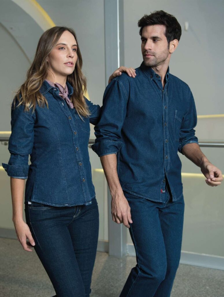 Estilo Empresarial Único: Uniformes de Mezclilla destacados en México ...