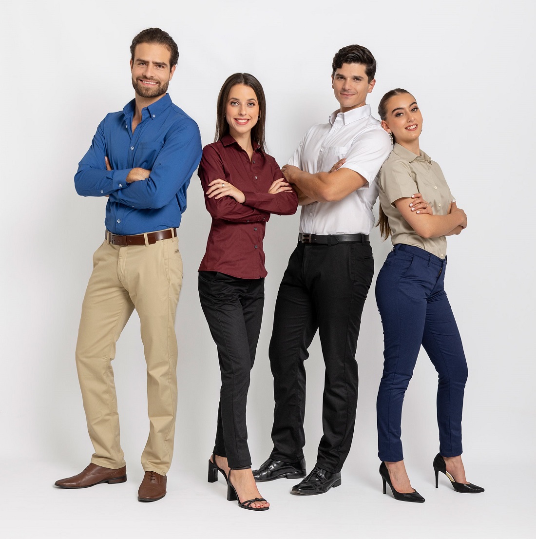 Beneficios de los Uniformes de Oficina: Potenciando la Identidad Corporativa | Bordajal